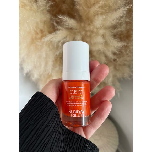 Sunday Riley | Skincare | Sunday Riley Ceo Vitamin C Brightening Serum ...